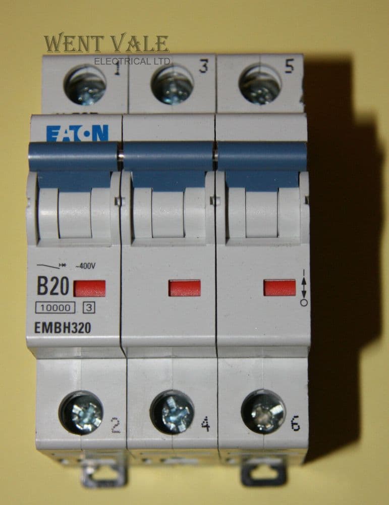 Eaton Memshield 3 - EMBH320 - 20a Type B Triple Pole MCB Used