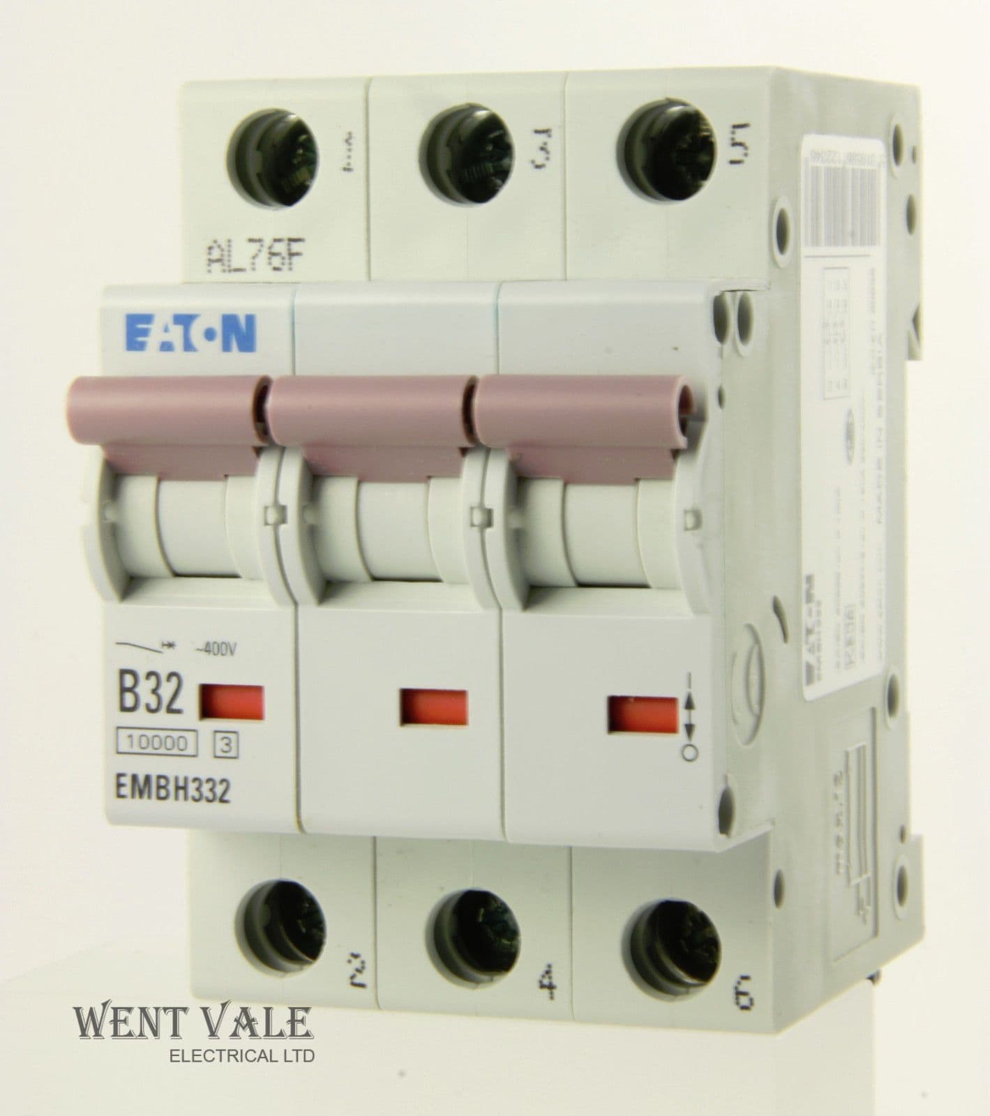 Eaton Memshield 3 - EMBH332 - 32a Type B Triple Pole MCB New