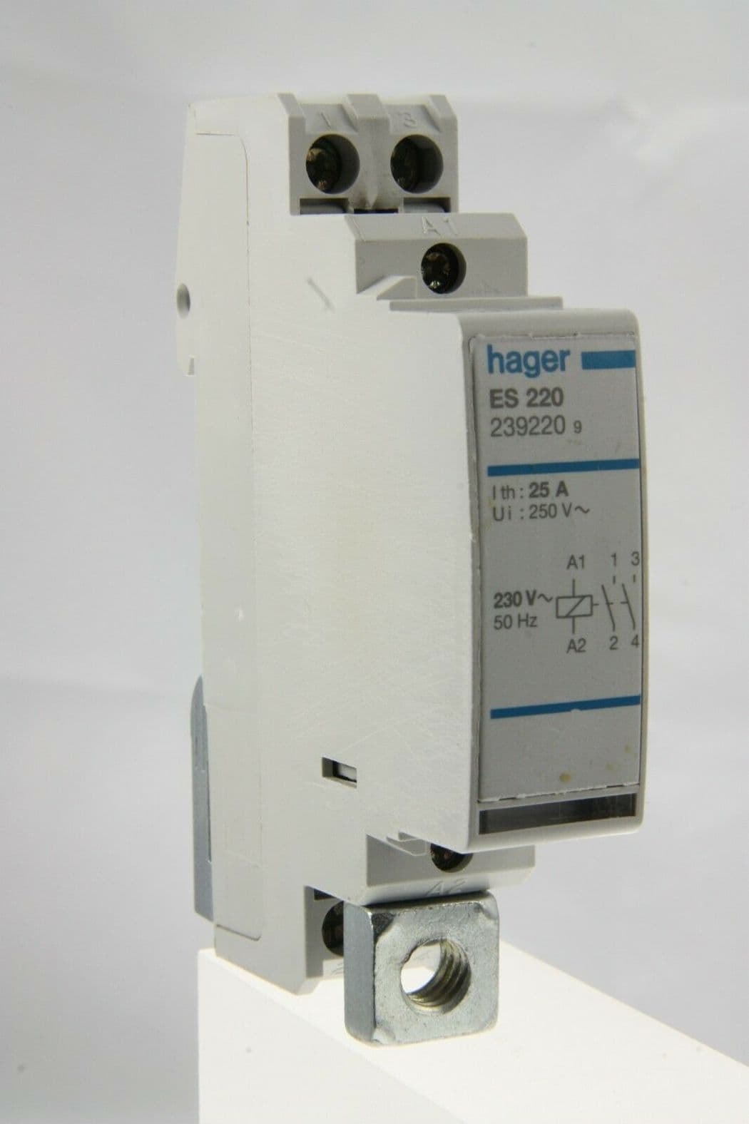 Hager - ES220-239220-0 - 25a Normally Open Contactor with 230V Coil Used