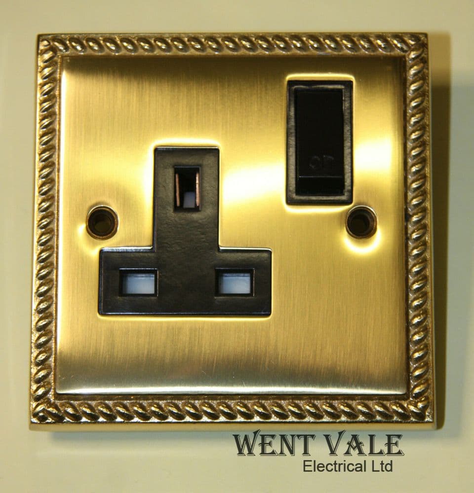 Heritage Brass Georgian Range - G940BN - 13a 1 Gang Socket Un-used in Box