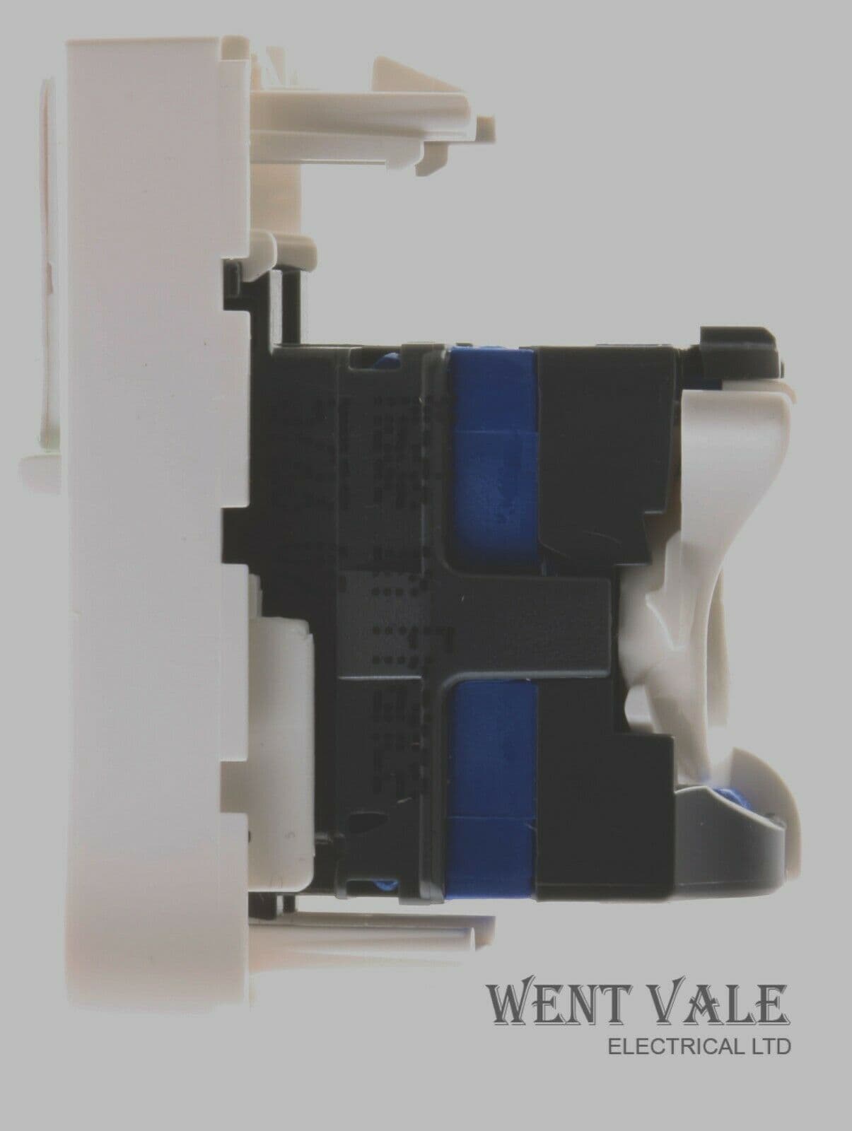 Legrand Arteor - 5723 02 - RJ45 Data Outlet Cat 6 UTP LCS 22 5 x 45mm ...