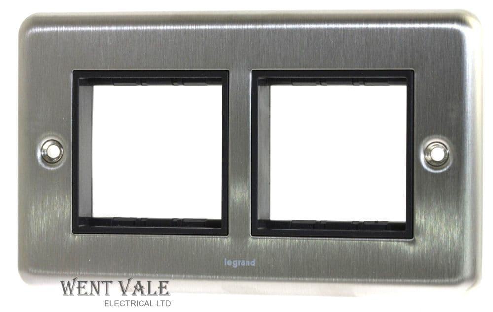 Legrand Synergy Authentic Range 8330 94 Arteor Four Module 2 x 2 ...