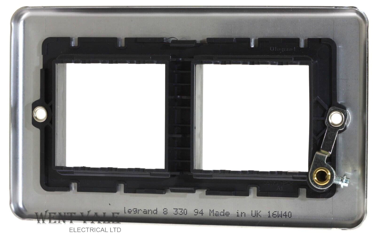 Legrand Synergy Authentic Range 8330 94 Arteor Four Module 2 x 2 ...