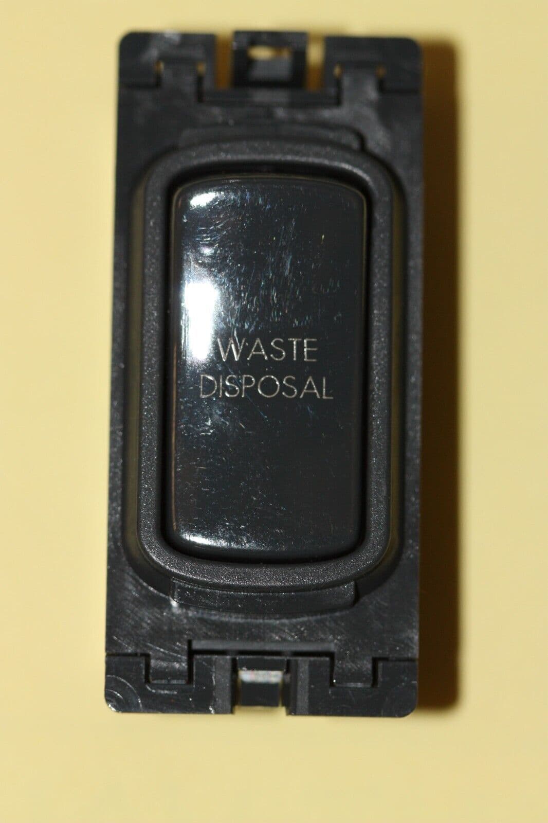 Legrand Synergy Grid - 7355 20 WD - 20a D/Pole Grid Switch Module Waste ...