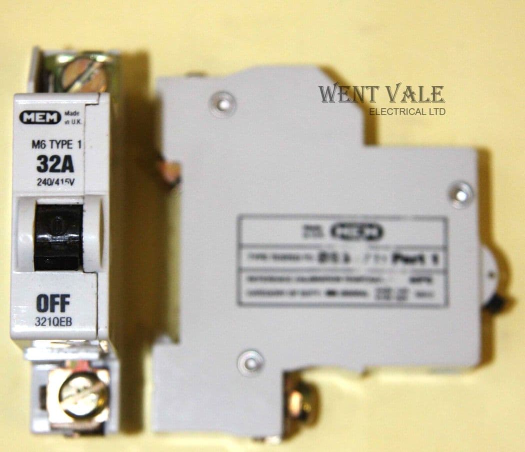 MEM Memera 21 - 321QEB - 32a Type 1 Single Pole MCB Used