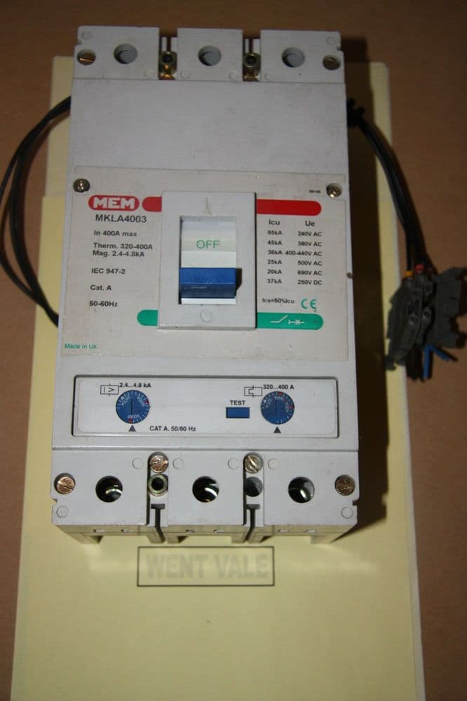 MEM MKLA4003 - 320 To 400a Adjustable Cat A K-frame Triple Pole MCCB Used