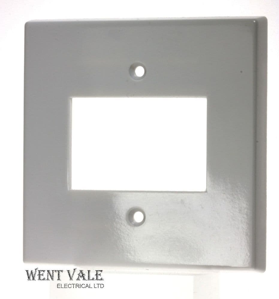 MEM Spectra - M802 F8201 - 2 Modual Grid Switch Plate New