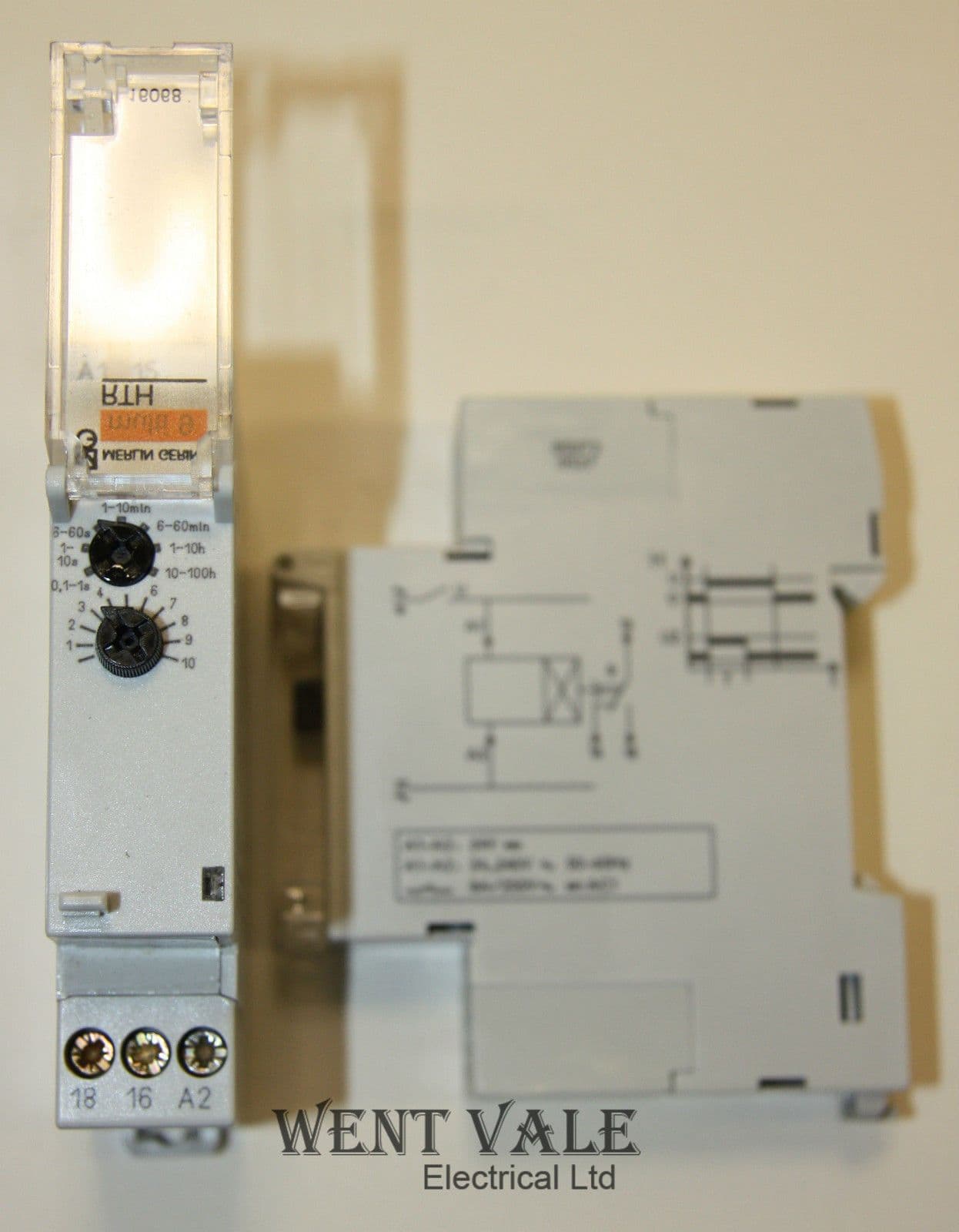 Merlin Gerin Multi 9 - 16068 RTH Time Delay Device delay before OFF ...