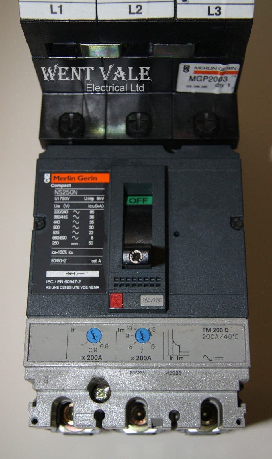 Merlin Gerin Powerpact 4c - MGP2003 - 200amp Panel Board MCCB Used