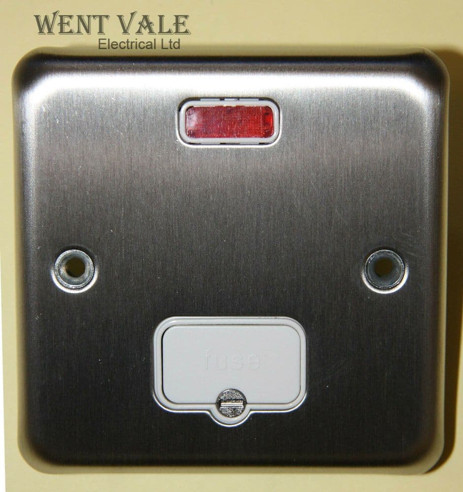 MK Albany Plus - K958 BSS - 13a Unswitched Fused Connection Unit with Neon