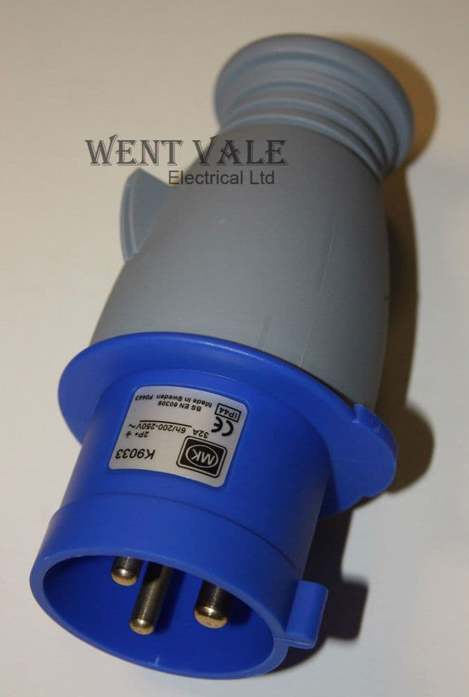MK Commando - K9033 BLU - 32a 6h 200-250vac 3p 1p N E IP44 Trailing ...