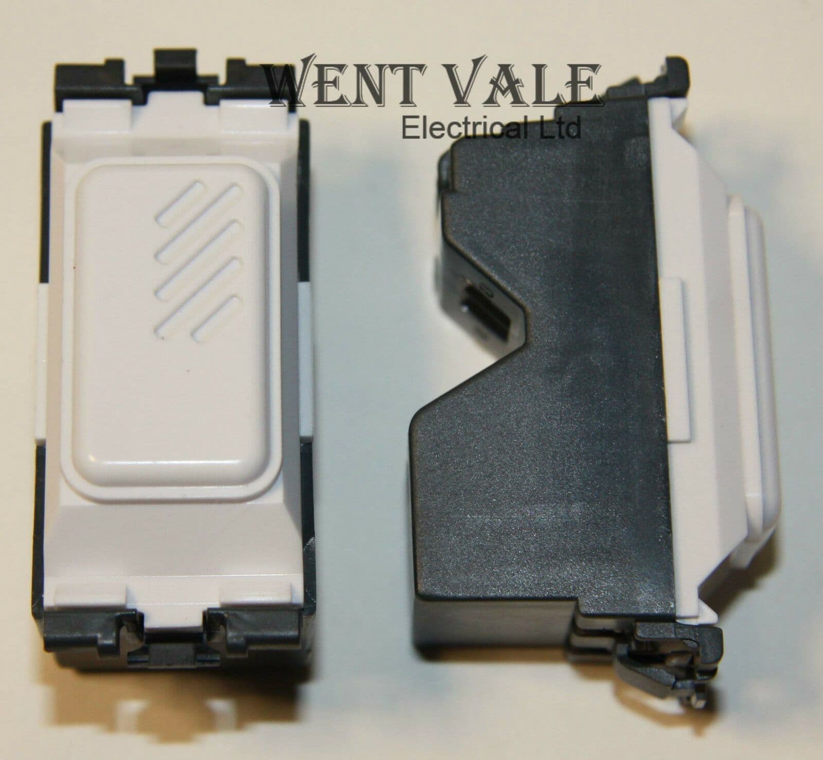 MK Grid Plus - K4000 WHI - 200 to 250Vac Grid Switch Buzzer Module New