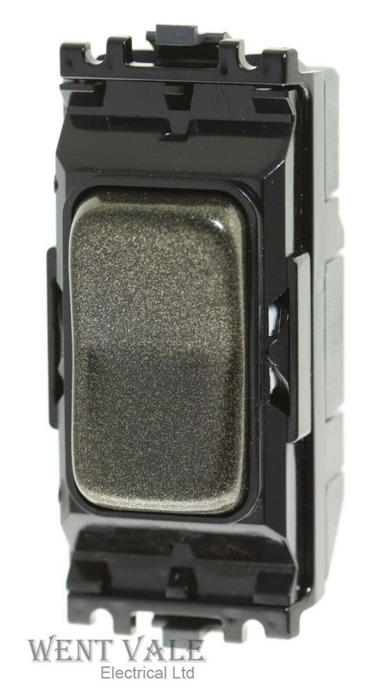 MK Grid Plus - K4900 ABS B - 10a SP Two Way And Off Retractive Switch ...