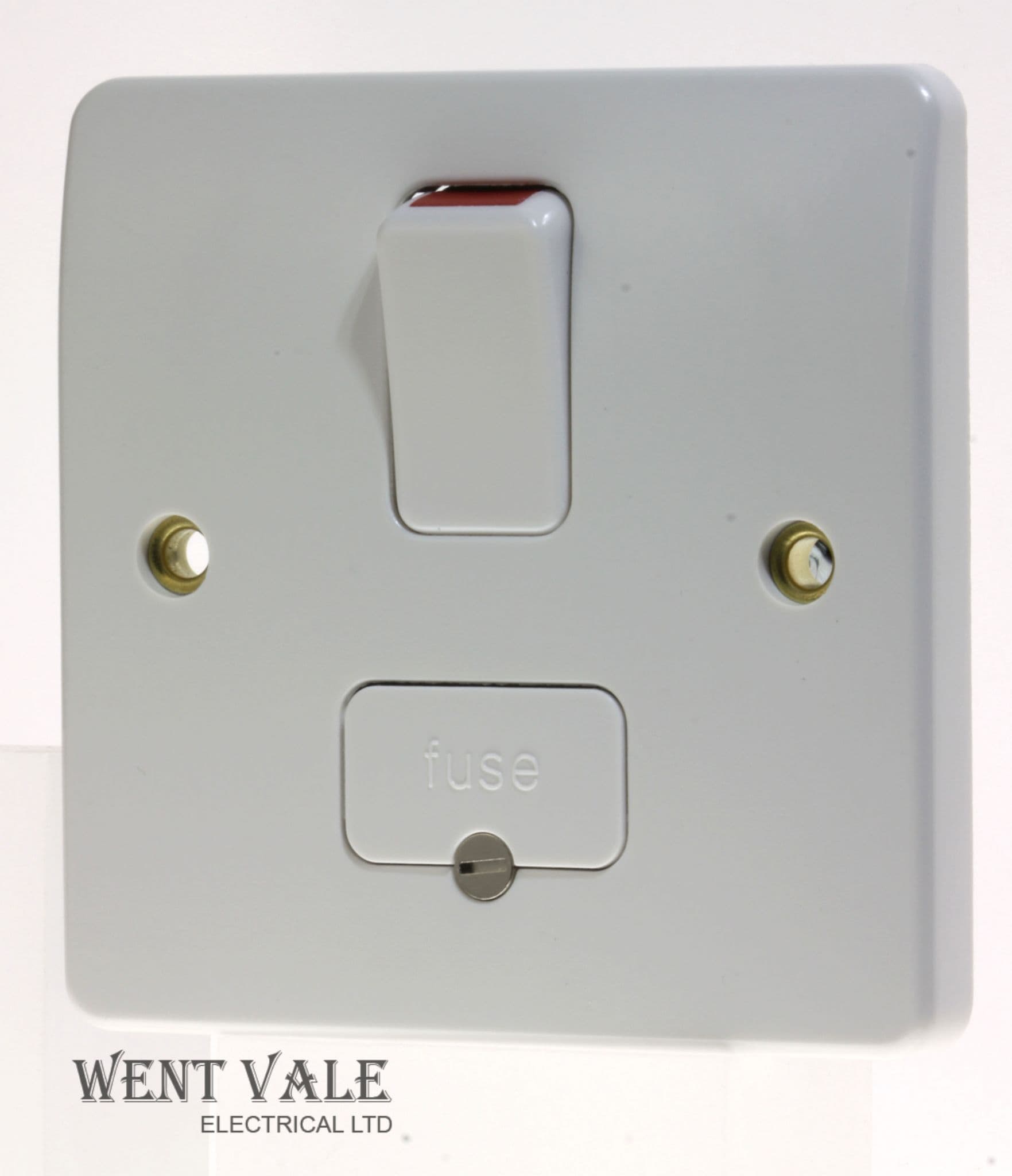 MK Logic Plus - K1040 WHI - 13 Amp Switched Spur New