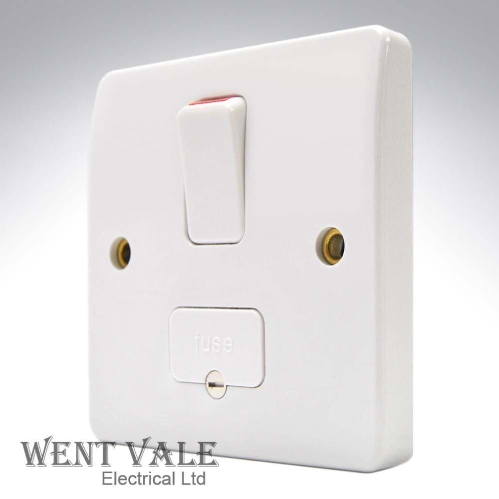 MK Logic Plus - K330 WHI - 13 Amp Switched Fused Spur Un-used