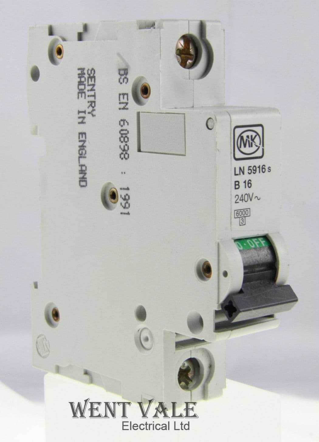MK Sentry - LN5916s - 16a Type B Single Pole MCB Used