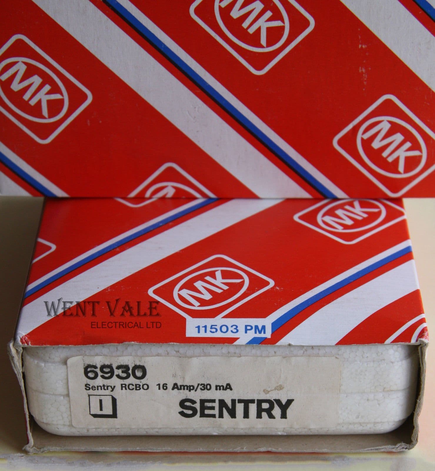 MK Sentry - LN6930 - 16a 30mA Type 2 Single Pole RCBO Un-used in Box