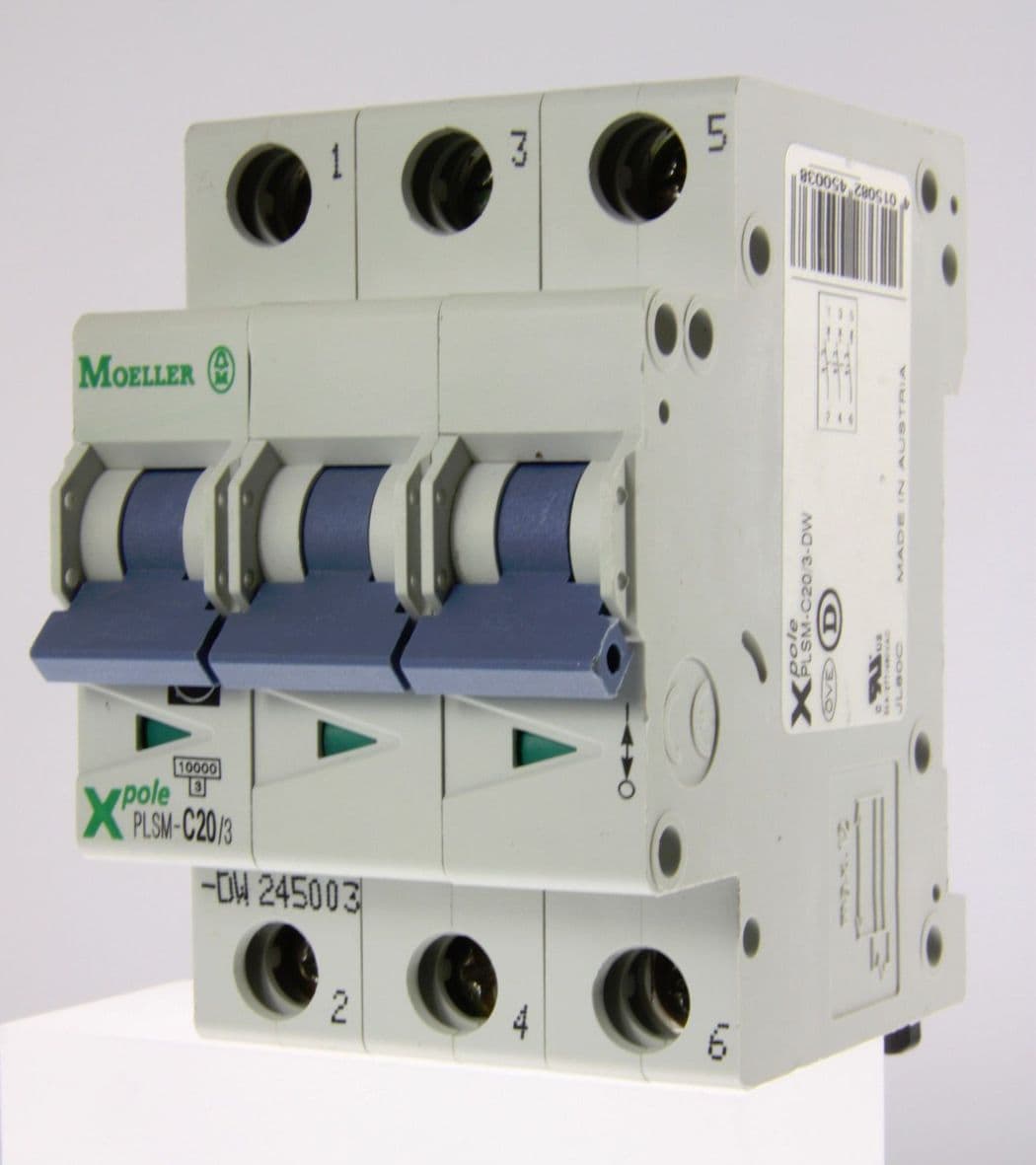 Moeller X Pole - PLSM-C20/3-DW - 20a Type C Triple Pole MCB Used