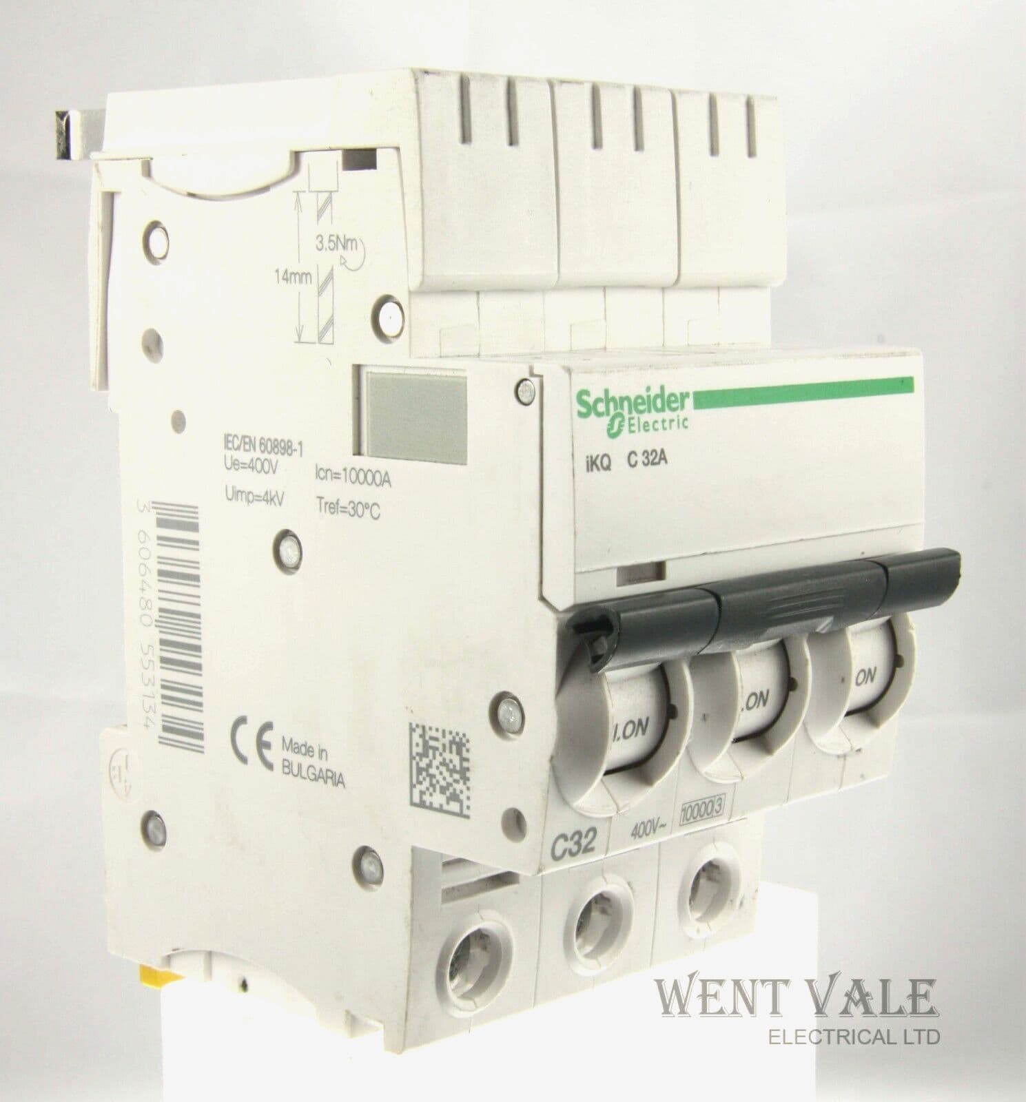 Schneider Acti 9 iKQ - A9F57332 - 32a Type C Triple Pole MCB Latest ...