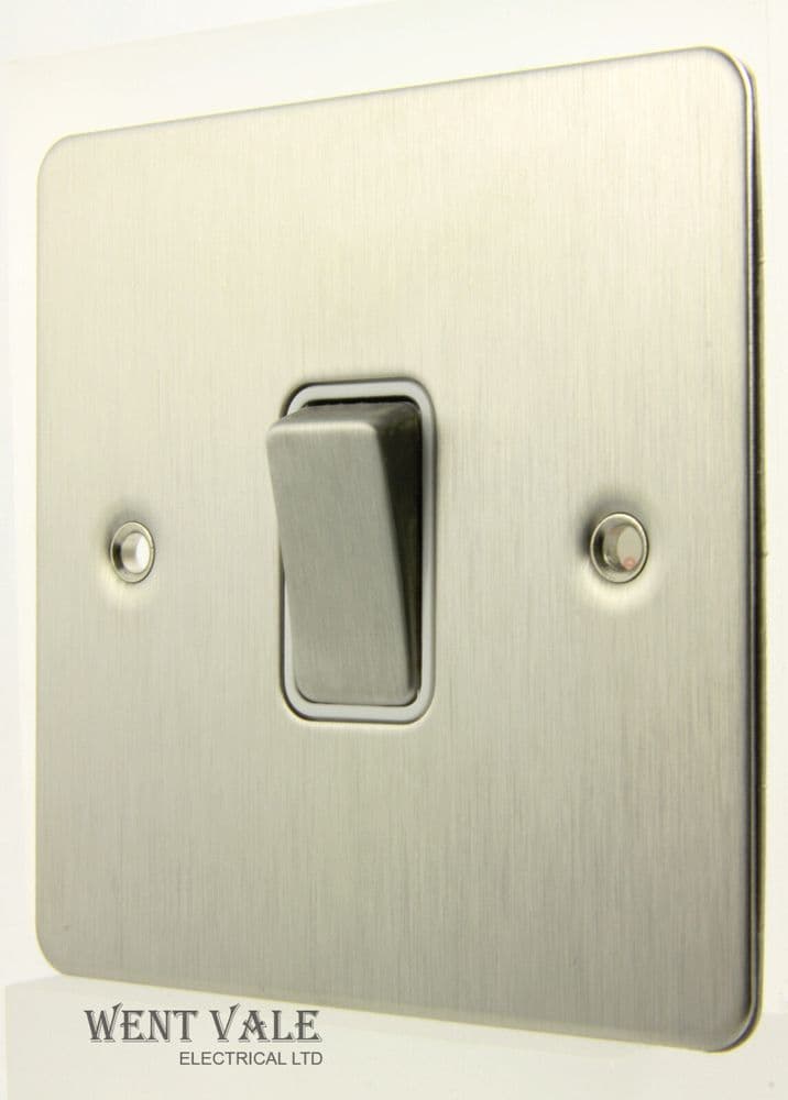 Schneider Ultimate Flat Plate - GU1212BSS - 16ax 1g 2w Switch in ...