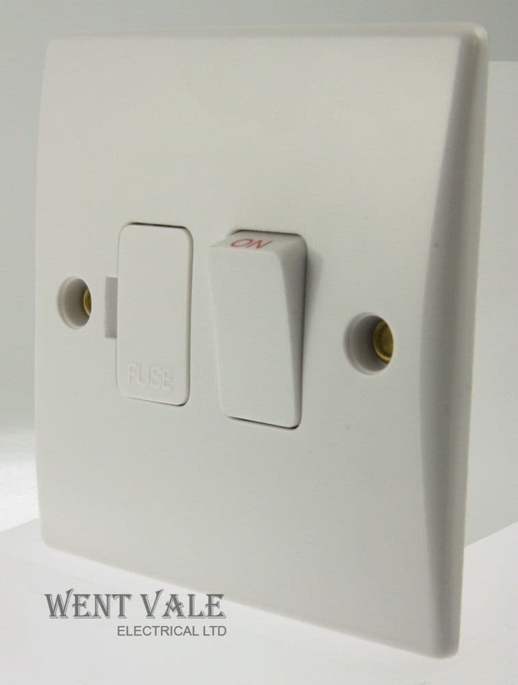 Schneider Ultimate Slimline - GU5010 - 13a Switched Fused Connection Unit