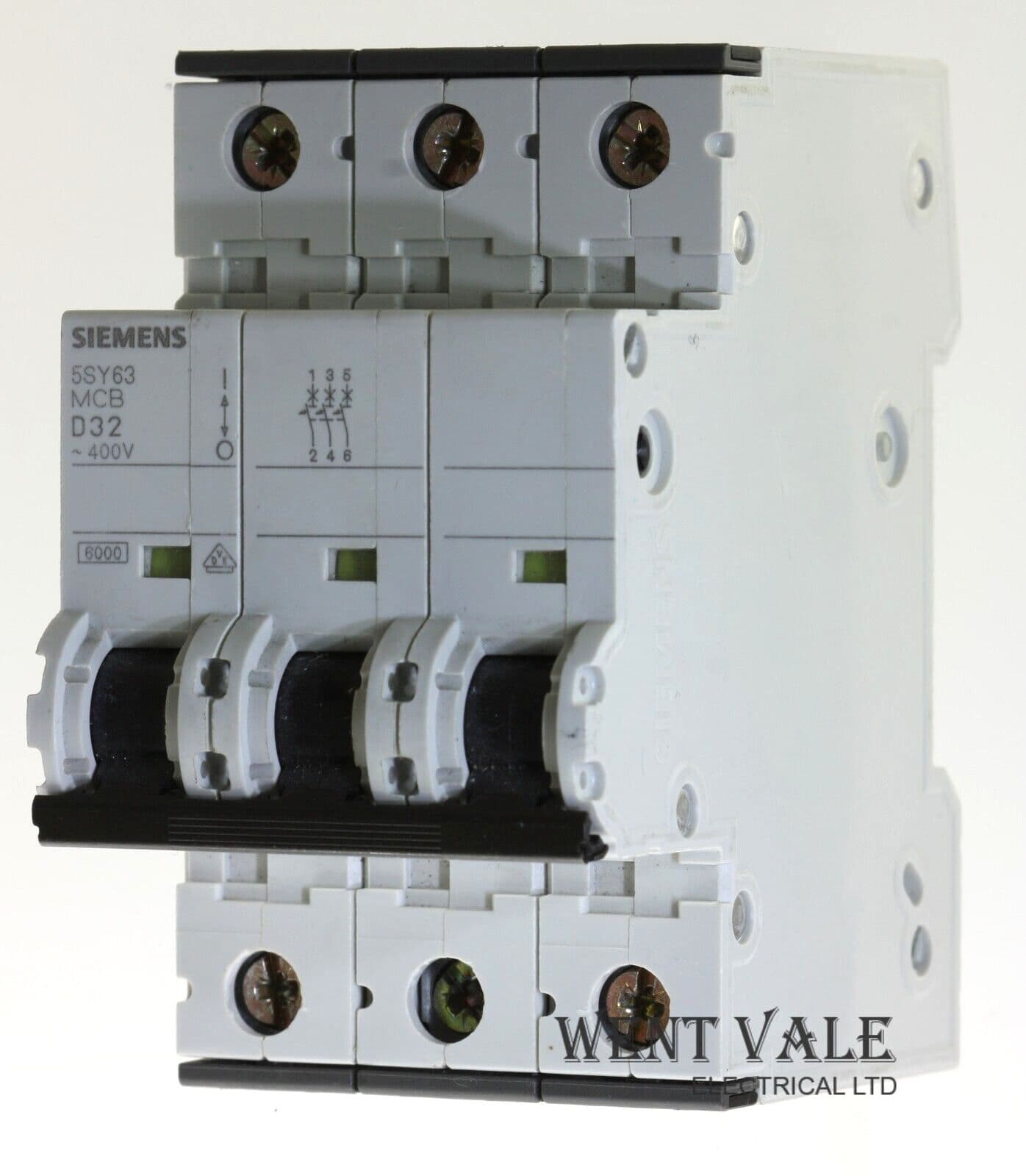 Siemens Sentron - 5SY6332-8 - 32a Type D Triple Pole MCB Used