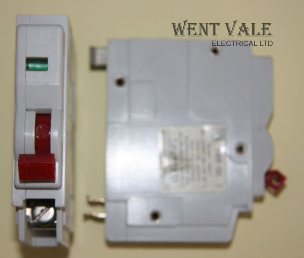 Square D Qwikline QO-E - Mk 1 - 6a Type 3 Single Pole MCB With Red ...