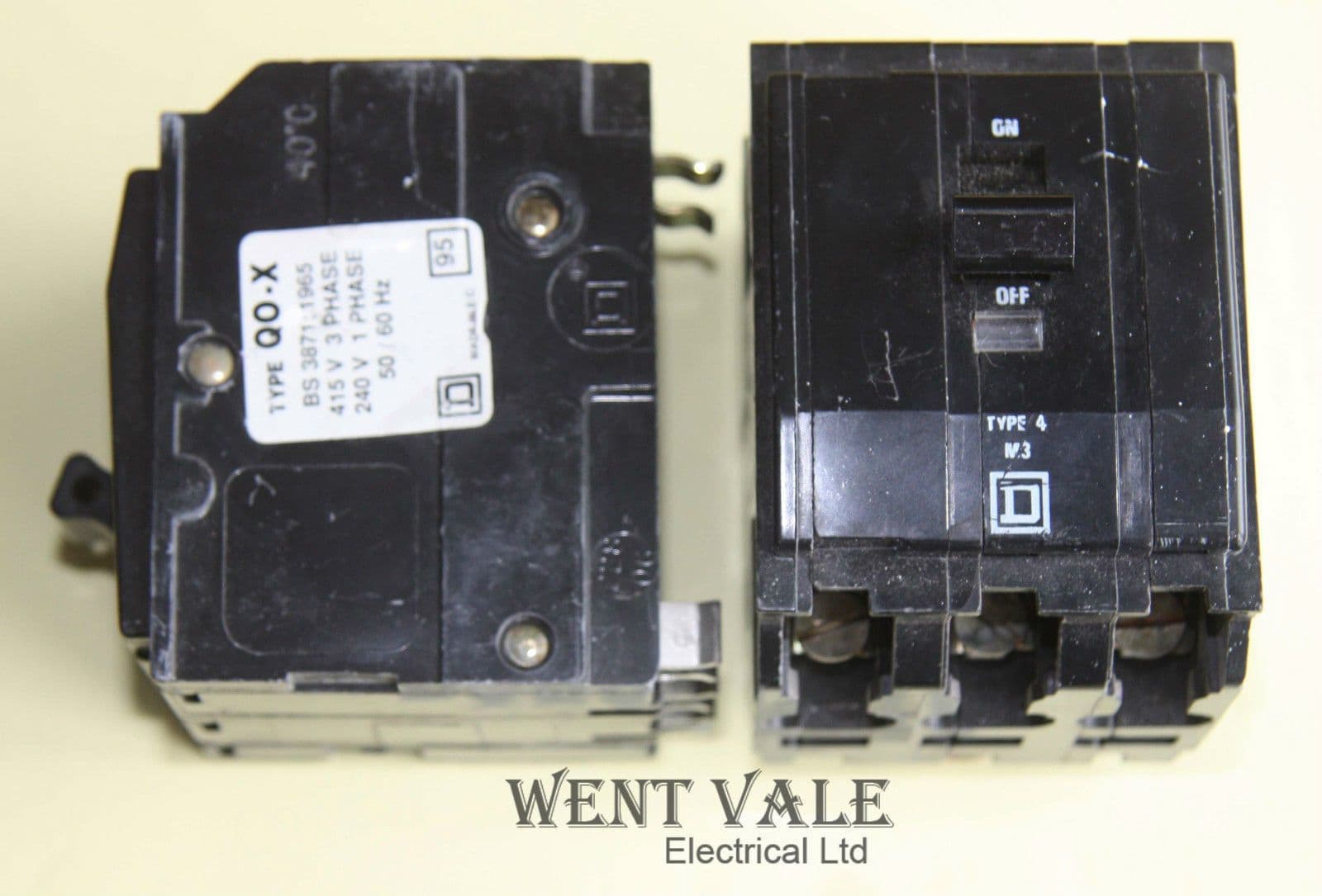 Square D - Qwikline - QO-X - Mk1 - 15a Type 4 Triple Pole MCB Used