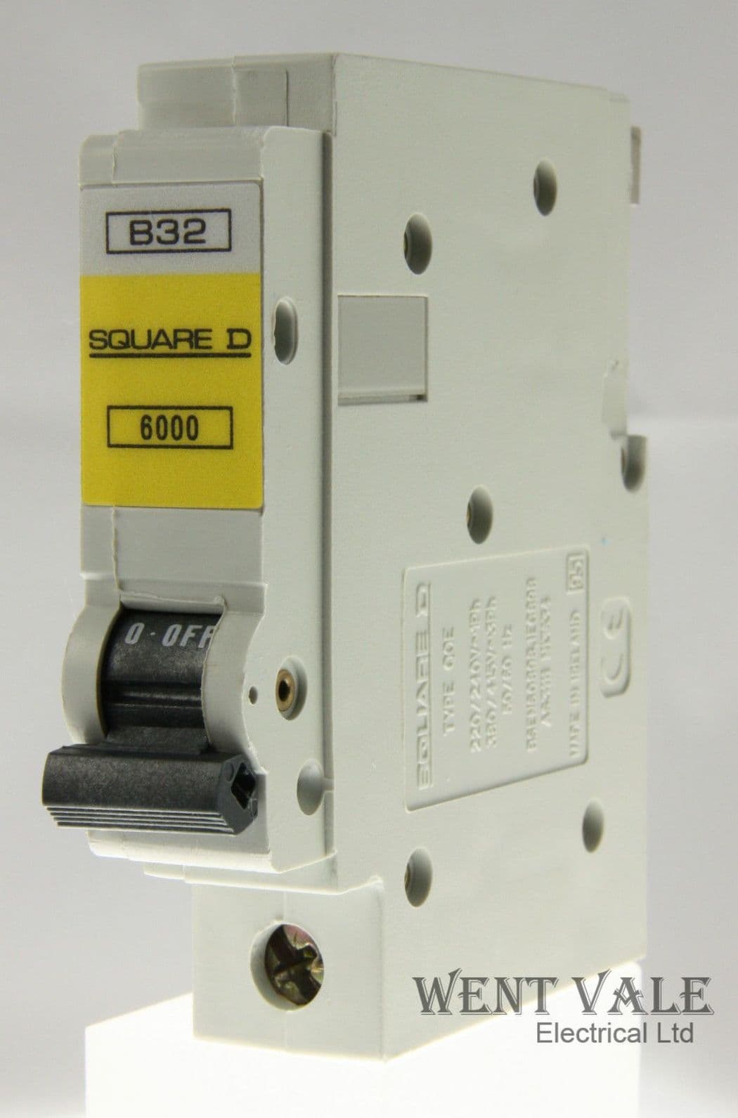 Square D Qwikline QOE - QO132EB6 - 32a Type B Single Pole MCB Used