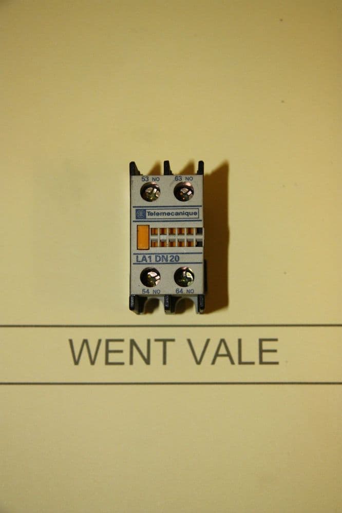 Telemecanique LA1DN20 10a Front Mount Contact Block 2 x NO Contacts Used