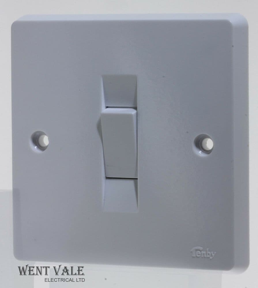 Tenby Glacier - 7712 - 10ax 1 Gang 2 Way Plate Switch Unused