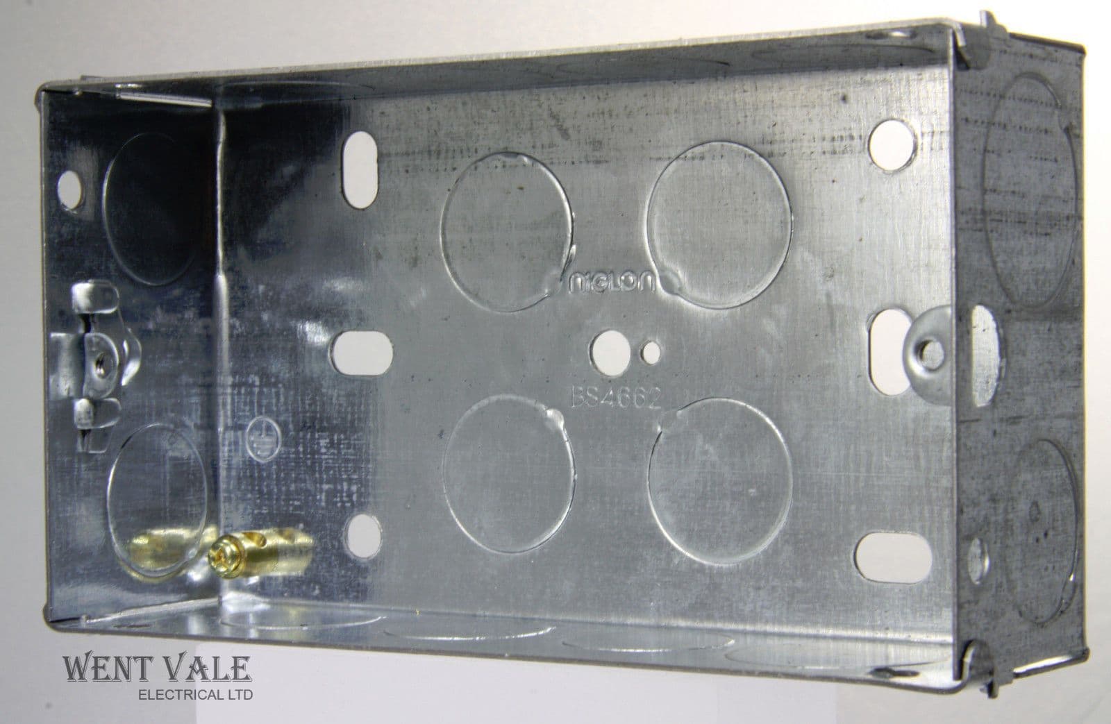 Various Flush Mounted - BS 4662 - 1 Gang and Two Gang Switch and Socket ...