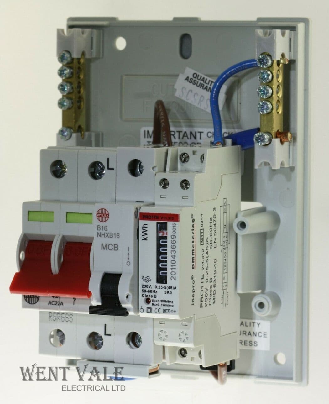 Wylex 40a PV Solar Consumer Unit - NSPE-5392 - 40a Isolator with MID ...