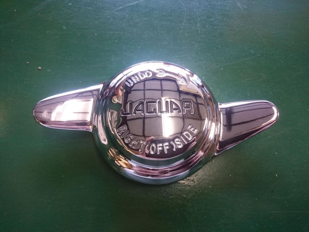 C1102 - Chrome Spinner RH Two Eared