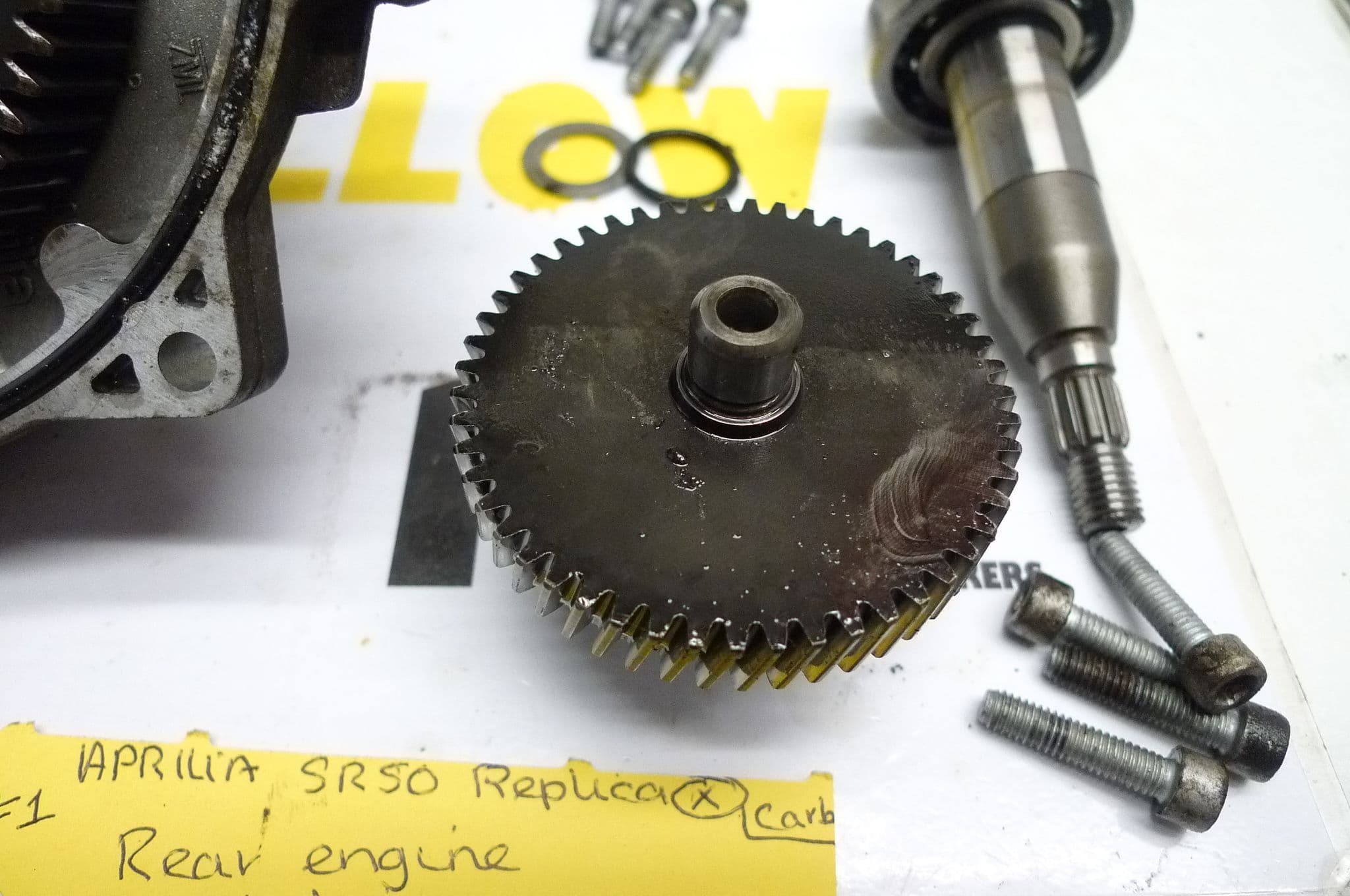 APRILIA SR50 REPLICA REAR ENGINE FINAL DRIVE ASSEMBLY 1 LOC-A