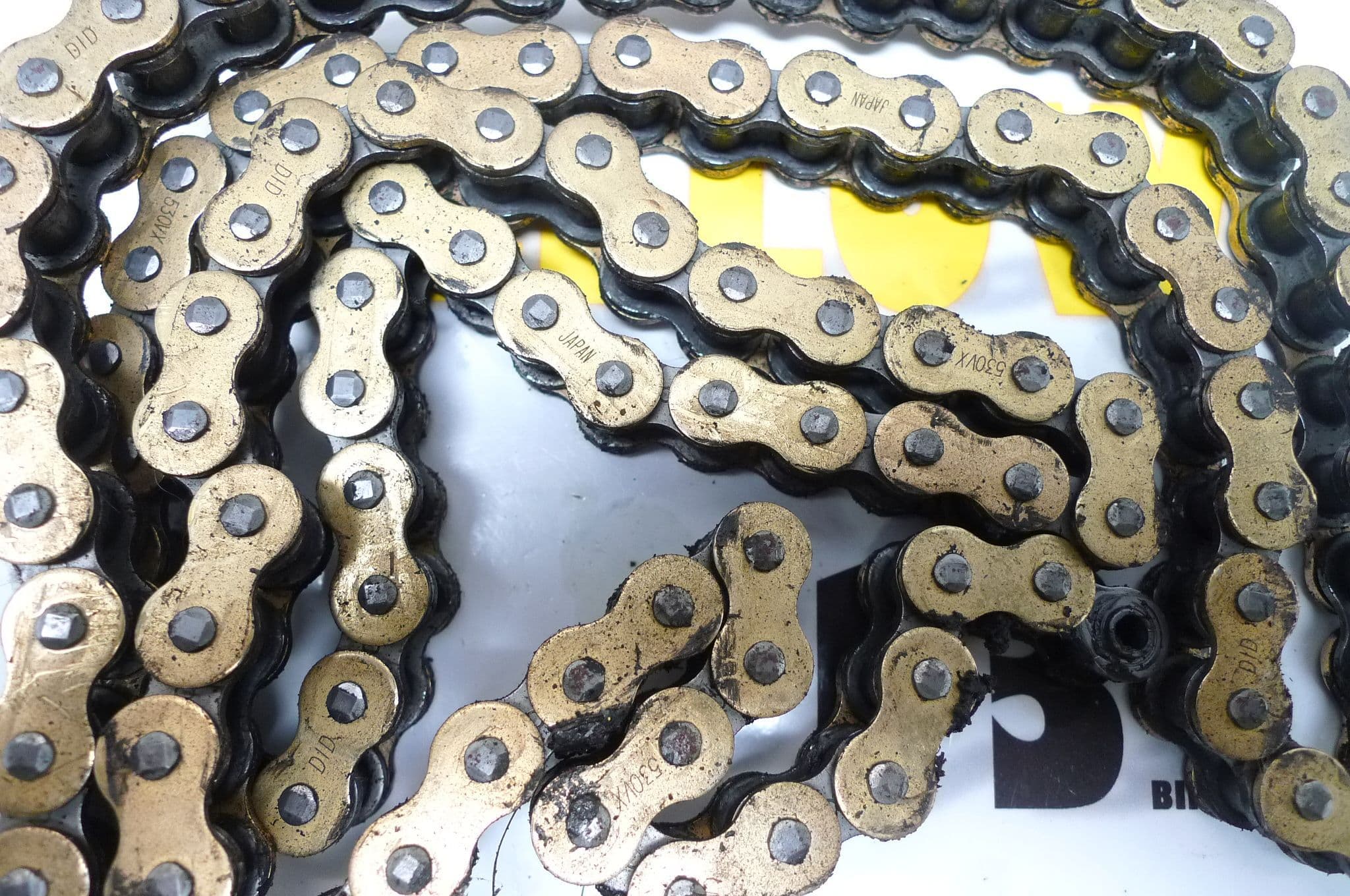 HONDA CB1300 BREAKING CHAIN & SPROCKETS DID 530 VX LOC-C