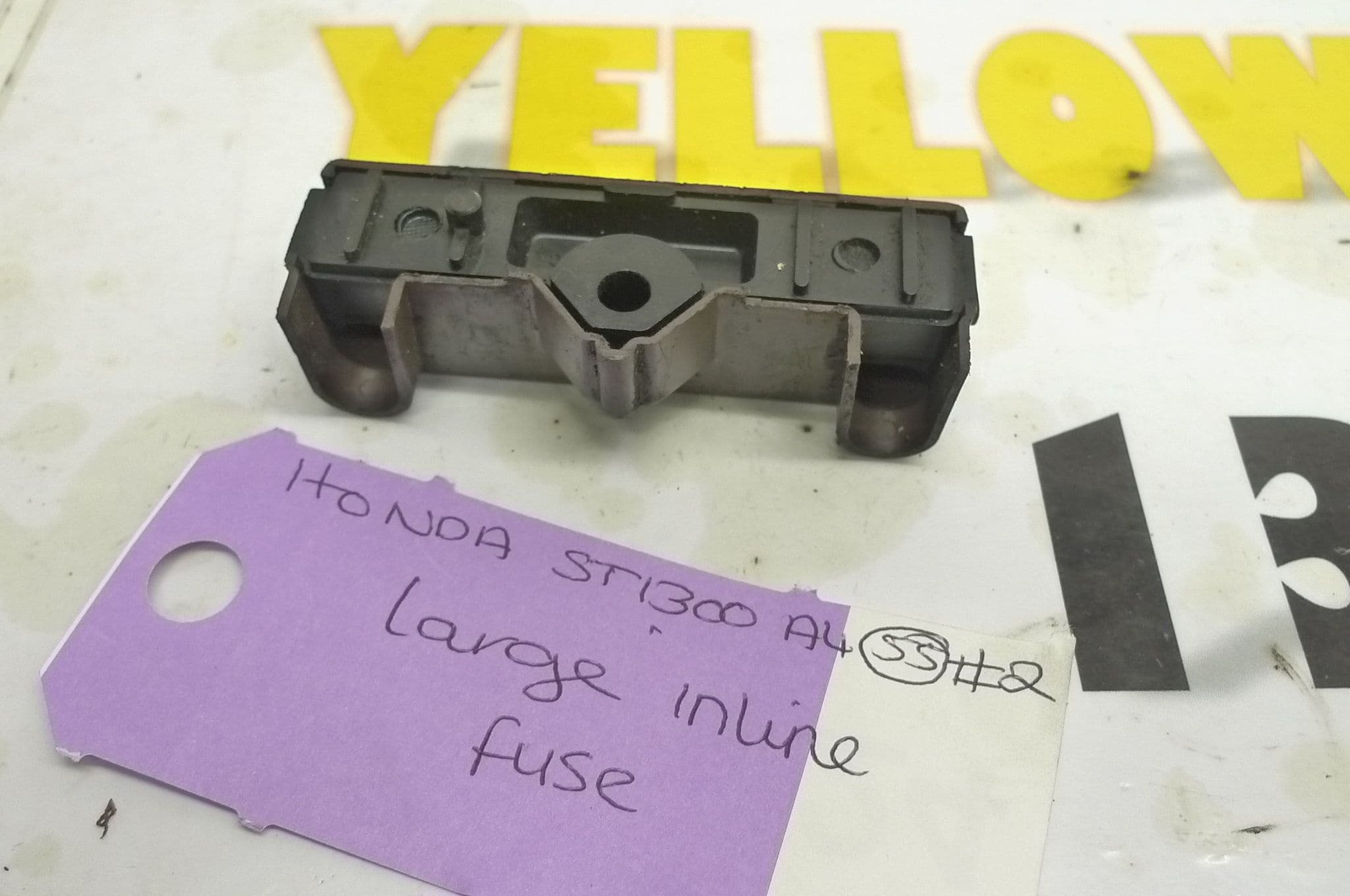 HONDA ST1300 A4 PAN EUROPEAN INLINE FUSE LARGE 2 67-B