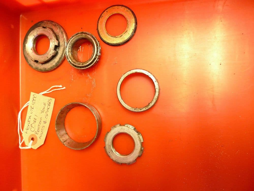 HONDA VTR1000F VTR 1000 BOTTOM YOKE NUTS & SPACERS 1 BIKE BREAKERS LOC-A