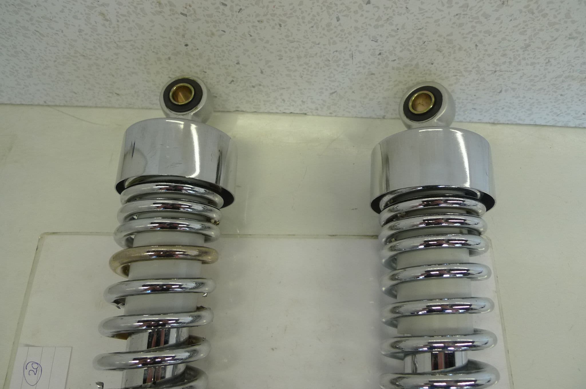 KEEWAY SUPERLIGHT 125 REAR SHOCK ABSORBERS 310mm HOLE CENTRES LENGTH LOC-A