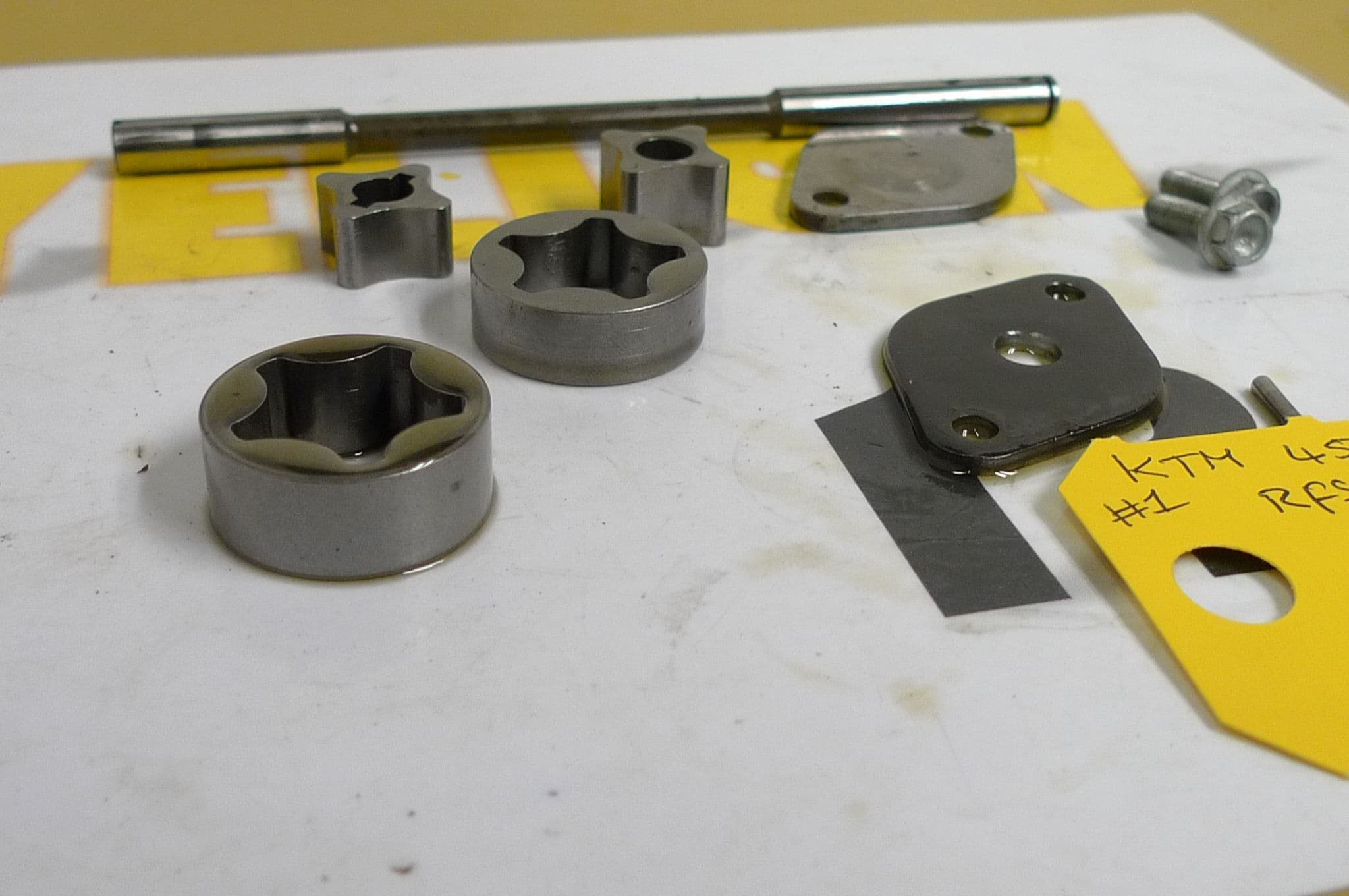 KTM450 EXCF RFS OIL PUMP 1 LOC-A
