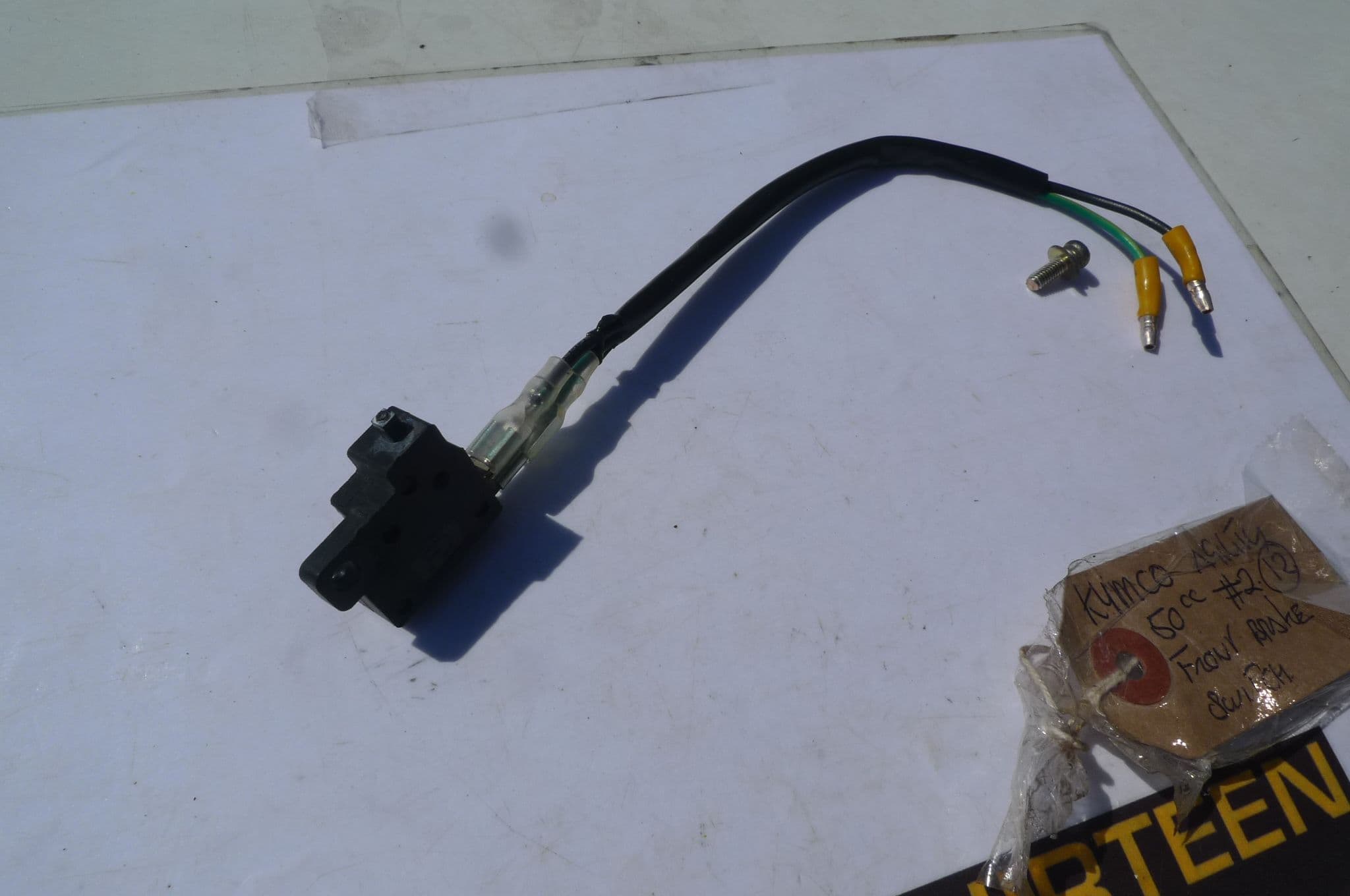 KYMCO AGILITY 50 FRONT BRAKE SWITCH AND LOOM 2 LOC-A