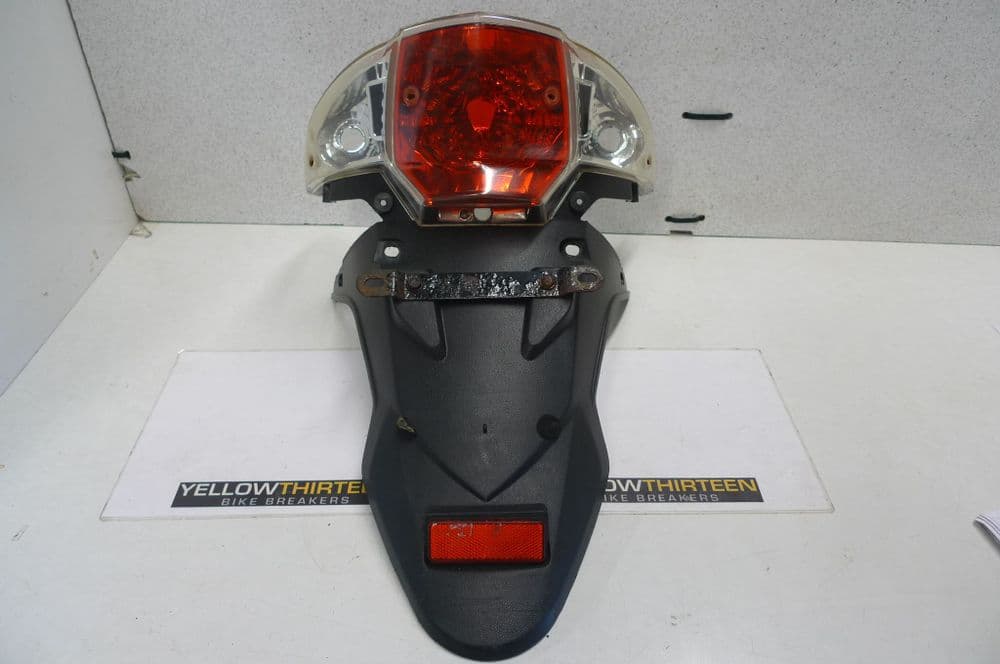 LEXMOTO FMS 125 REAR REAR FENDER & LIGHT UNTI REAR 67-C