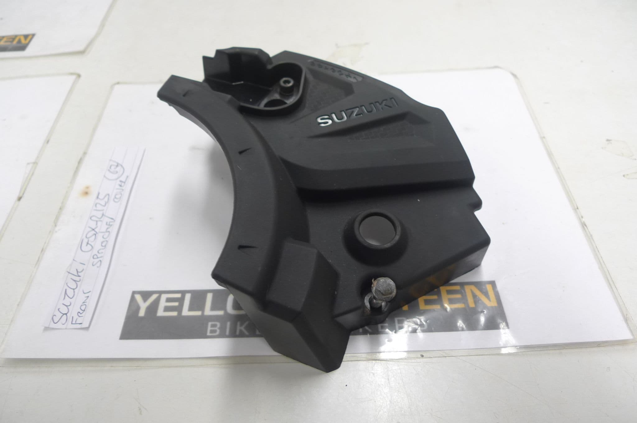 SUZUKI GSX-R125 GSX-R 125 FRONT SPROCKET COVER LOC-A