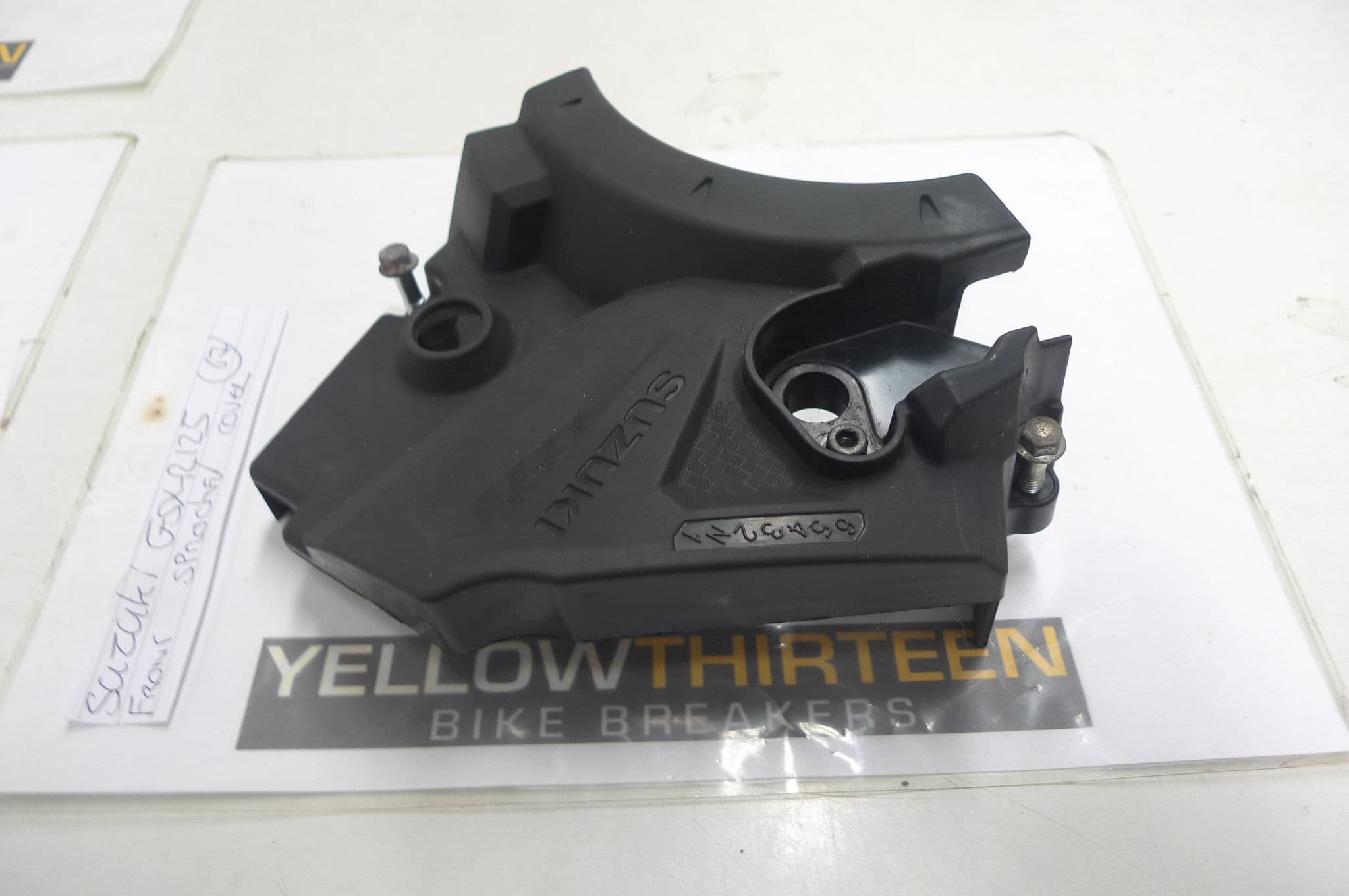 SUZUKI GSX-R125 GSX-R 125 FRONT SPROCKET COVER LOC-A