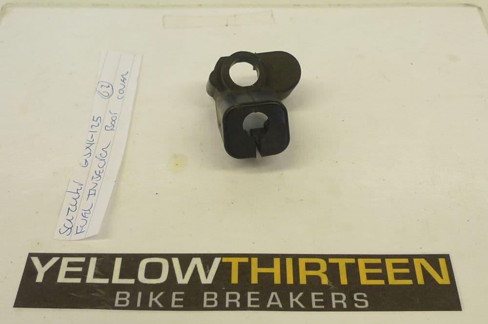 SUZUKI GSX-R125 GSX-R 125 FUEL INJECTOR BOOT COVER LOC-A