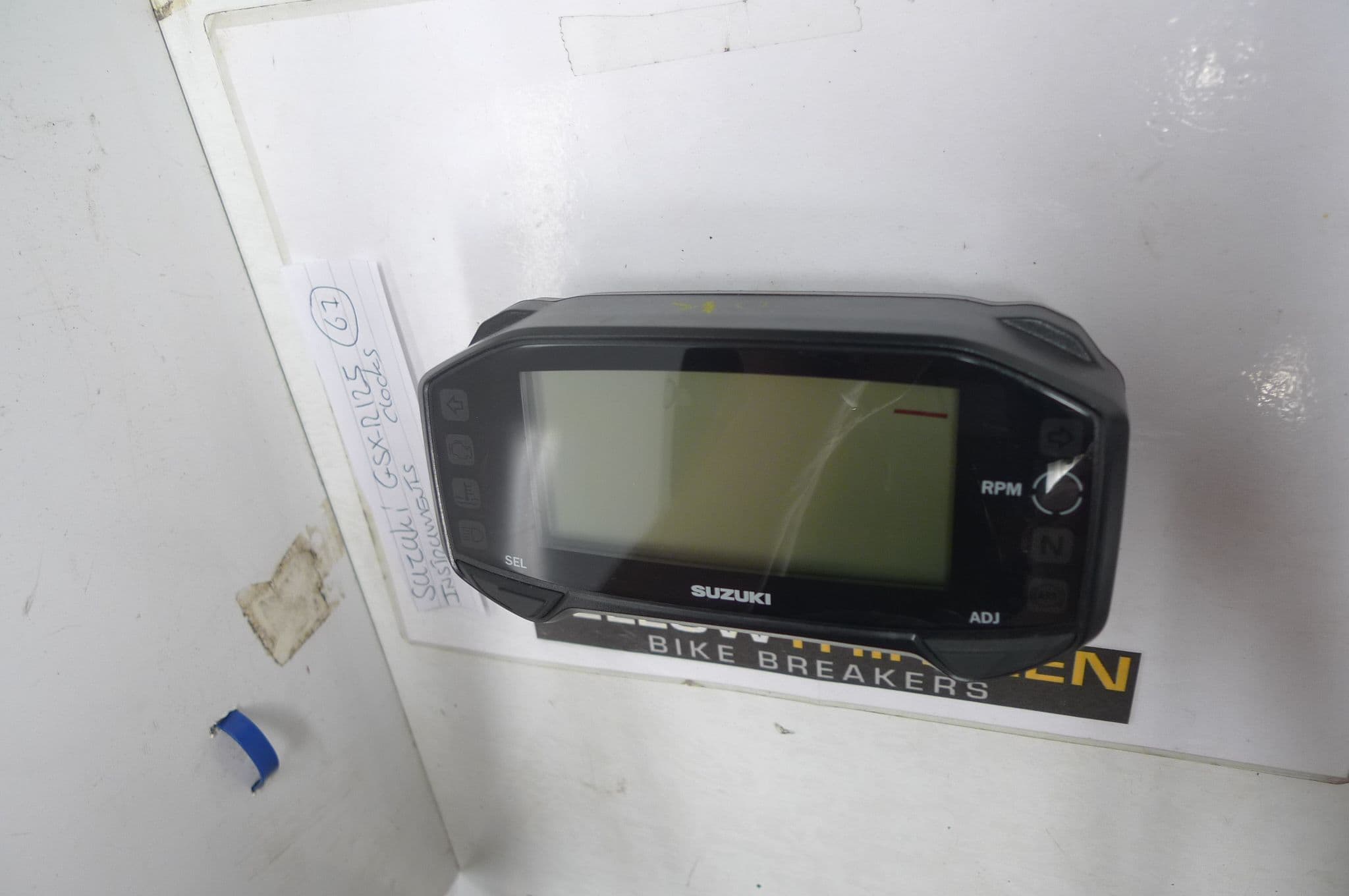 SUZUKI GSX-R125 GSX-R 125 INSTRUMENT CLOCKS LOC-A