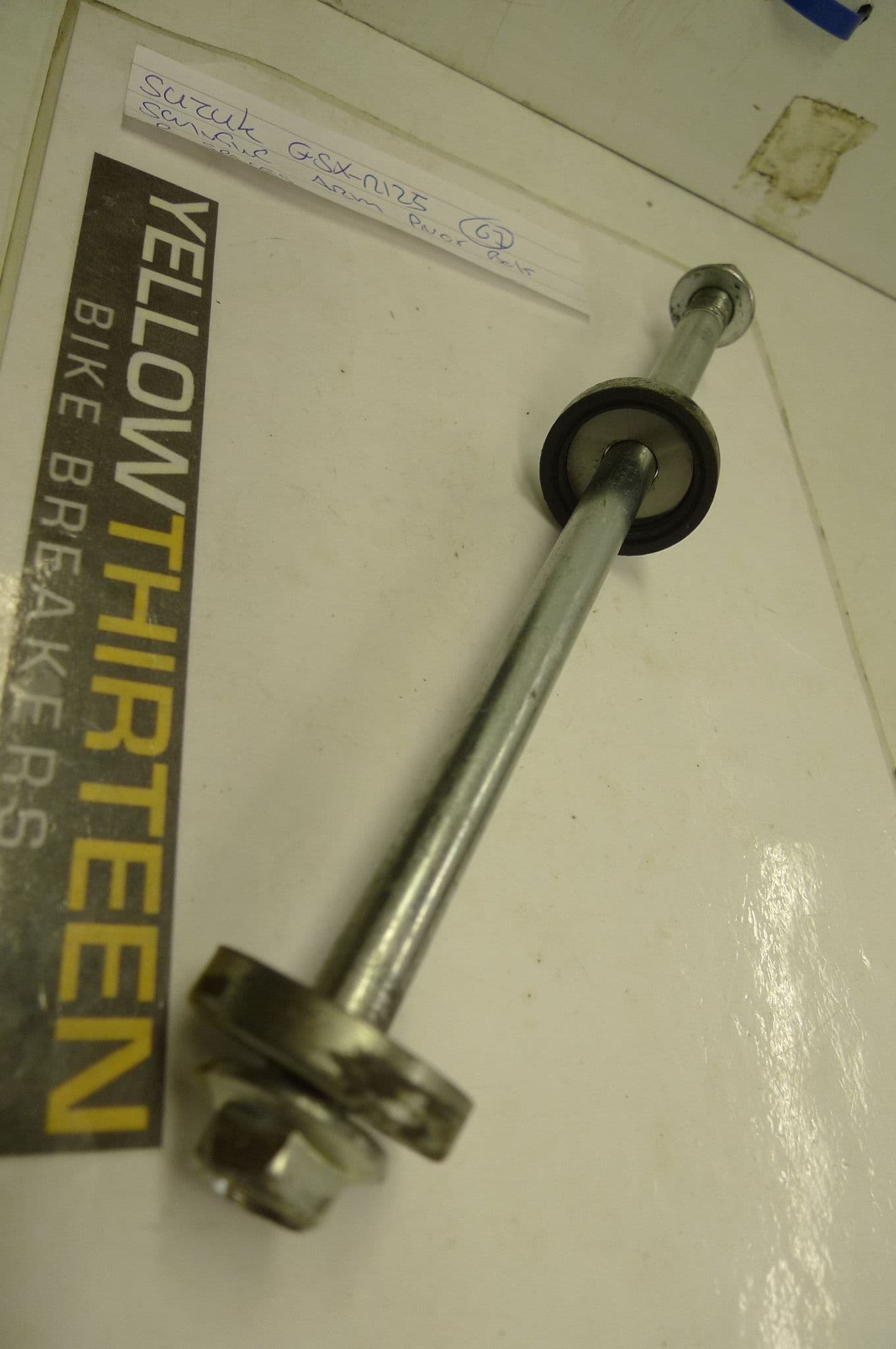 SUZUKI GSX-R125 GSX-R 125 REAR SWINGING ARM PIVOT BOLT & SPACERS LOC-A