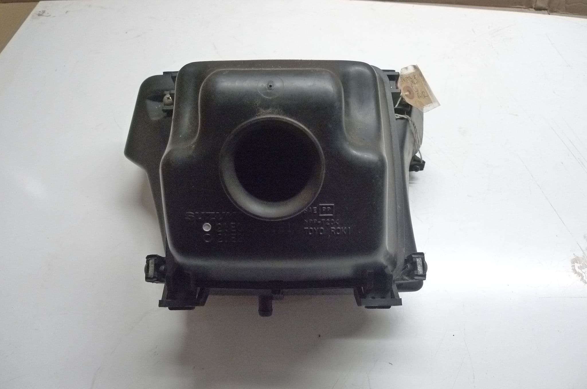 SUZUKI RF900R RF 900 R AIR BOX AIRBOX & x28;LOC-C& x29;