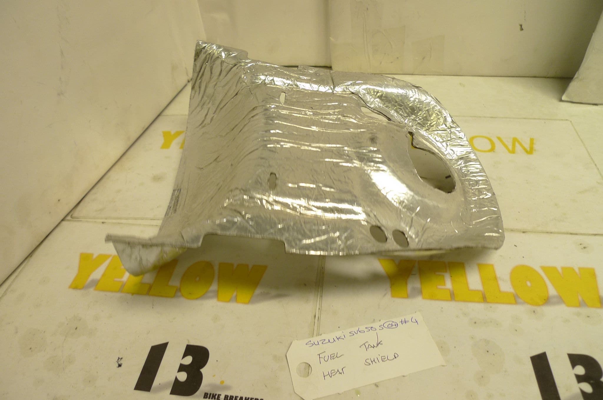 SUZUKI SV650 BREAKING FUEL TANK HEAT SHIELD 4 LOC-C