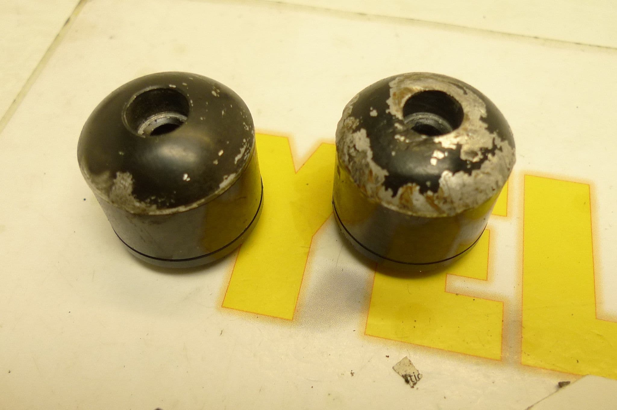 SUZUKI SV650 BREAKING HANDLEBAR END WEIGHTS 4 LOC-C